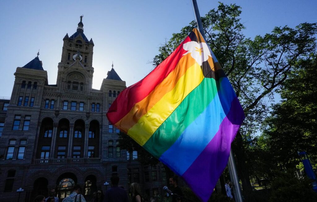See officials hoist the pride flag at Salt Lake City Hall – CONVEN.ORG ...
