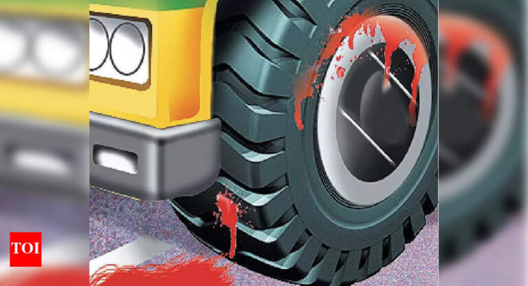 2 killed, 2 hurt after car plunges into drain | Prayagraj News – CONVEN ...