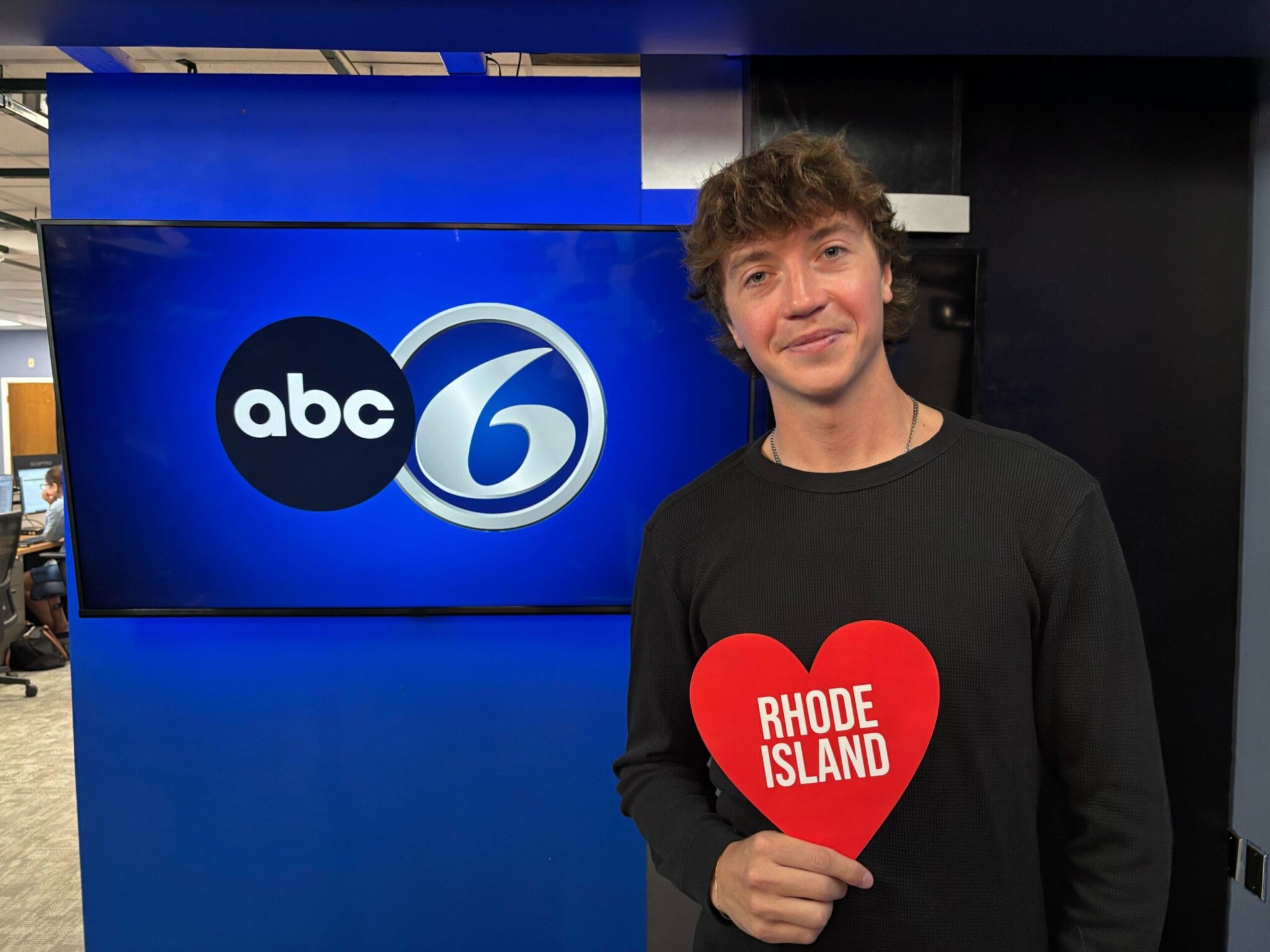 ‘A hidden gem’: TikTok influencer brings ’50 Dates 50 States’ to R.I ...