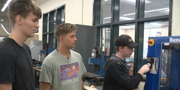 Springfield tech-ed students ready for national competition – CONVEN ...