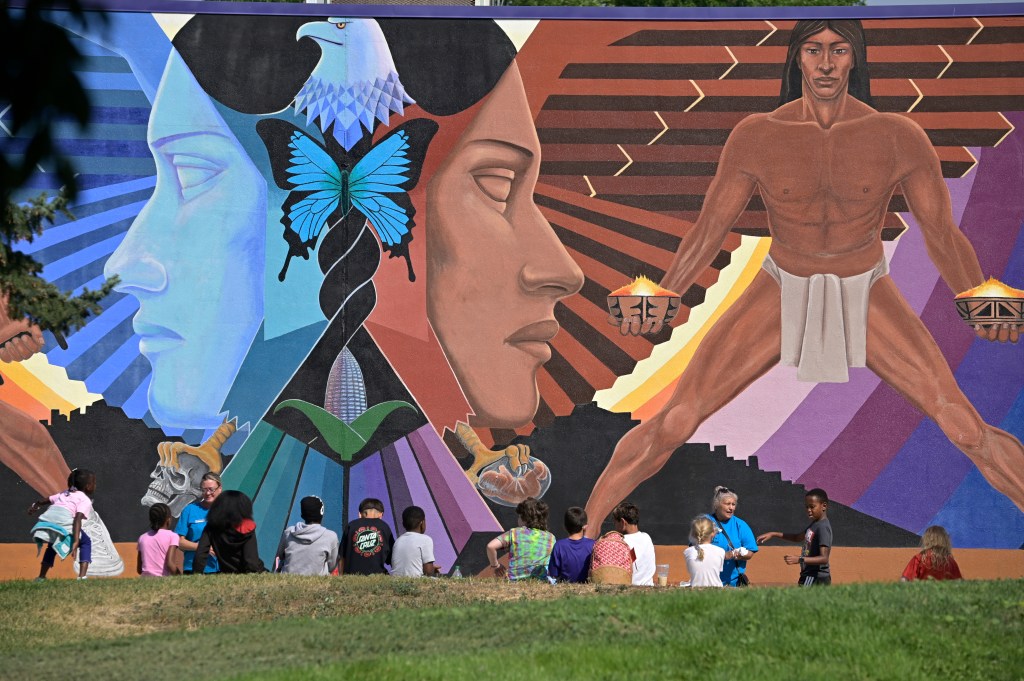 How Lincoln Park residents feel about Broncos stadium at Burnham Yard ...