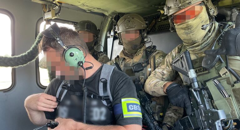 Poland shuts down meth lab and arrests two Mexican “cooks” linked to ...