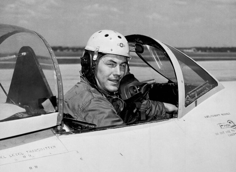 October 14, Chuck Yeager breaks the sound barrier – CONVEN.ORG | HOME
