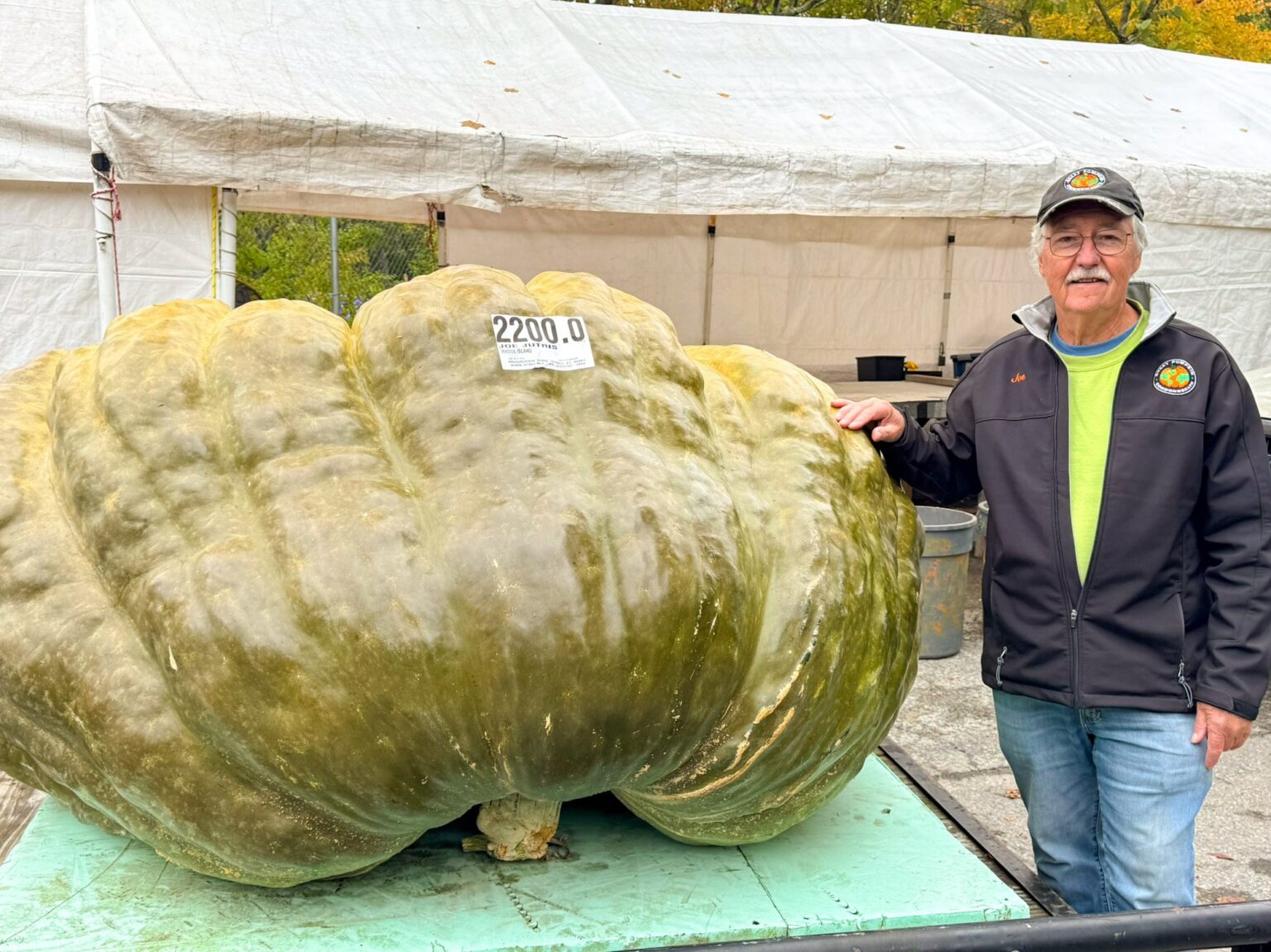 Rhode Island farmer grows world-record green squash – CONVEN.ORG | HOME