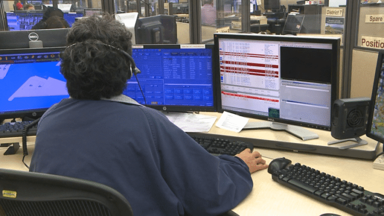 911 dispatcher shortage 'a dangerous situation,' incentives offered ...