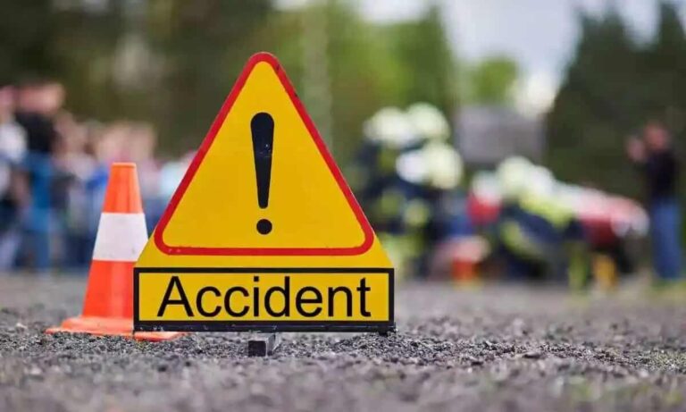 Bus collides with a lorry in Jadcherla, no casualties reported – CONVEN ...