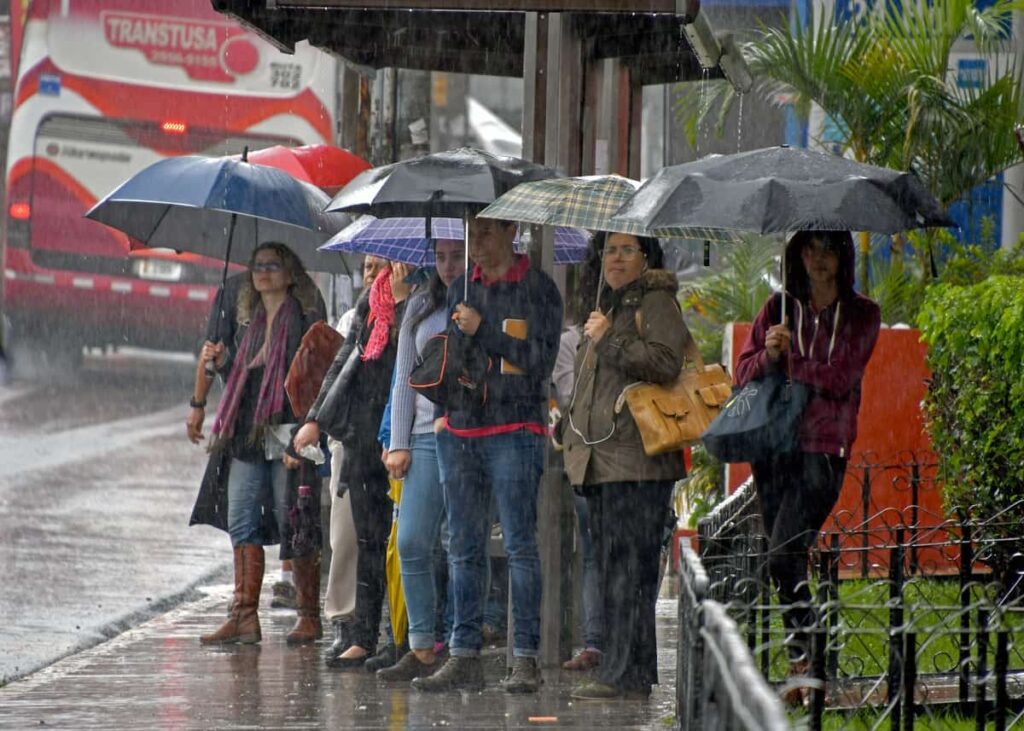 Costa Rica Faces Yellow Alert as First Cold Front Brings Widespread ...