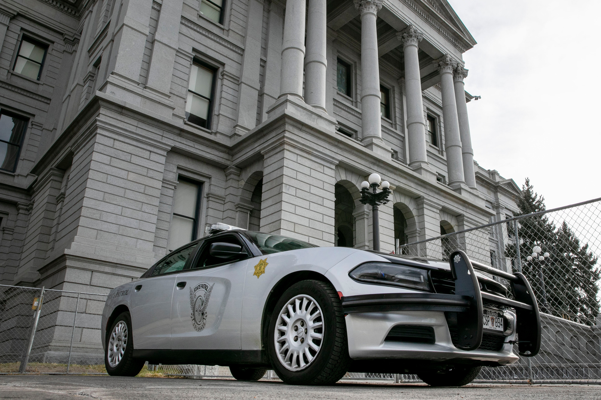 State trooper injured in car crash trying to stop wrong-way driver on I ...