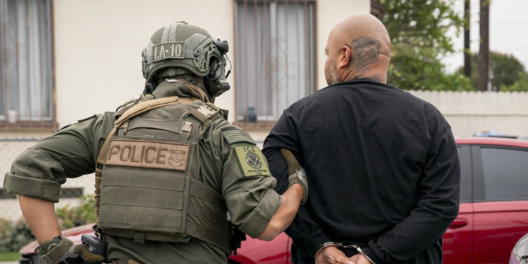 Tim Walz Plans Possible Minnesota National Guard Deployment – CONVEN ...