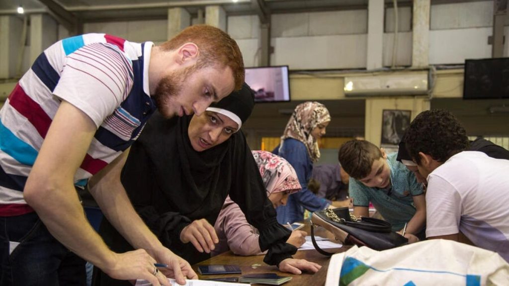 Egypt Bars Syrians From Entering, Except Residency Permit Holders ...